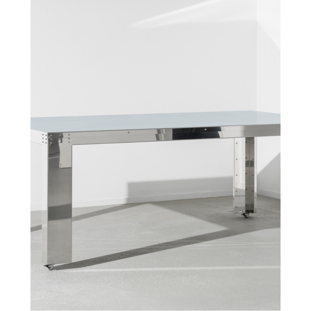 NM21 Table / Dining Table by NM3 | Basic.Space